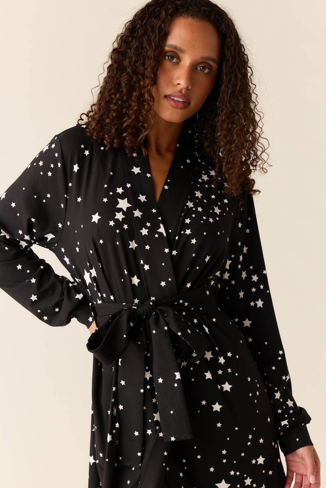 Quinn Cloud Jersey Banded Short Robe in Black Stars – MASONgrey